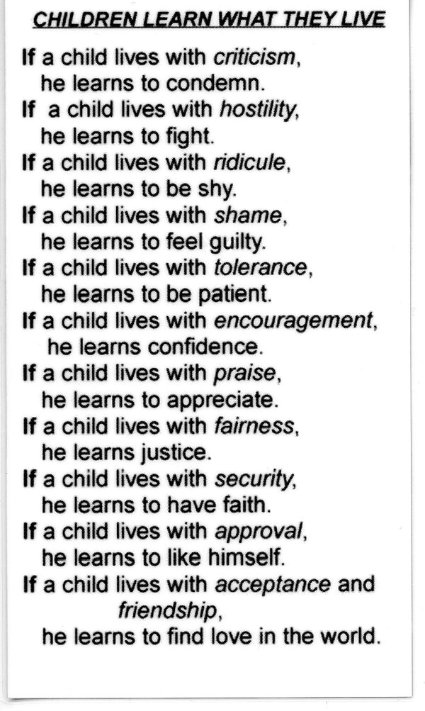 CHILDREN LEARN WHAT THEY LIVE- LAMINATED HOLY CARDS- QUANTITY 25 PRAYE ...